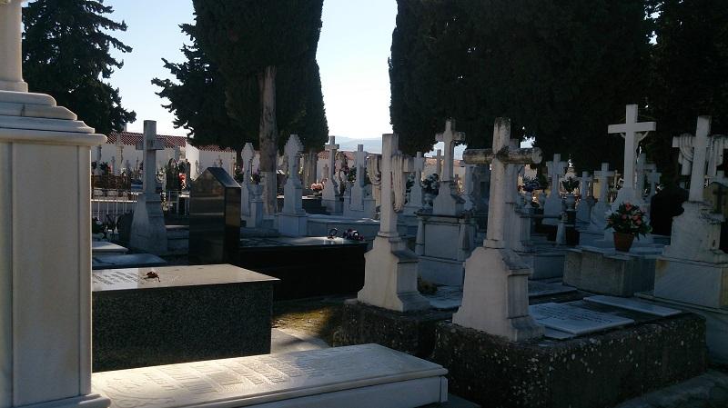 El Ayuntamiento de Lucena construirá 32 columbarios en el cementerio ... El Ayuntamiento de Lucena construirá 32 columbarios en el cementerio ...